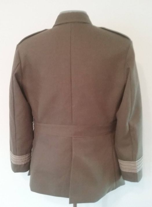 A7. WW1 Officers Service Dress Tunics – Khaki on Campaign